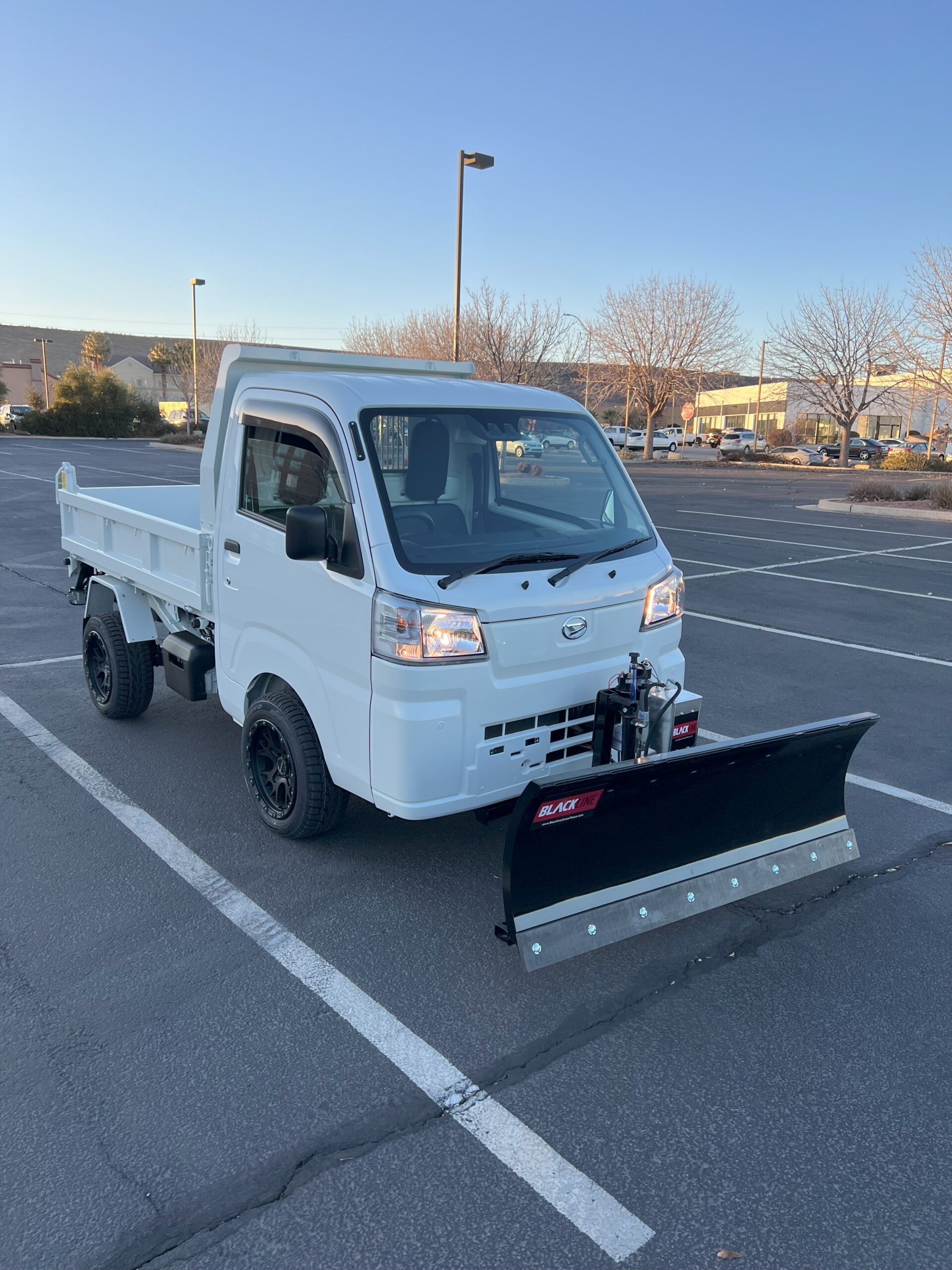 Snow Plow (V-Straight) - MINI Monsters USA